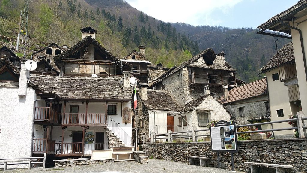 PIEMONTE x CURIOSI. Viganella, il paese piemontese dove il sole arriva ...